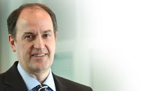 Pinewood DMS achieves certification from Renault and BMW | Technology