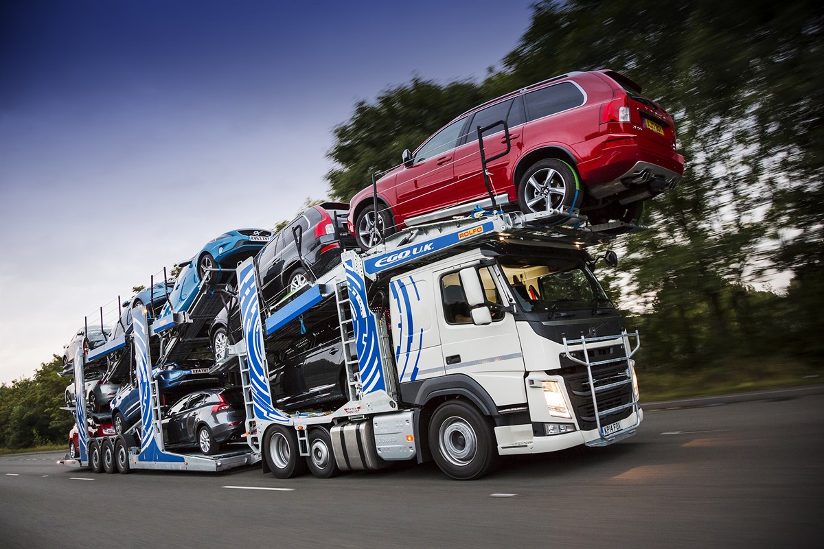 Car transporter configuration for Volvo FM | AM-online