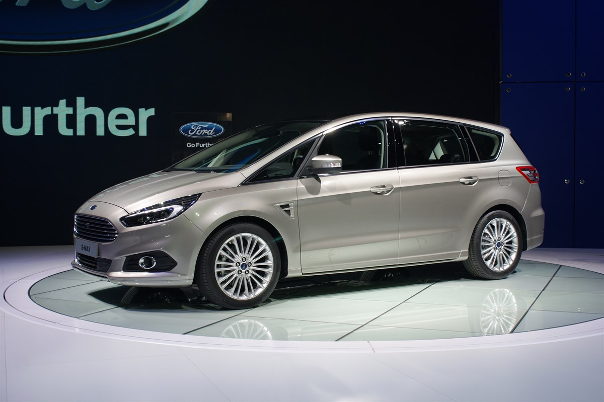 Ford shows all-new S-Max at Paris Motor Show | AM-online