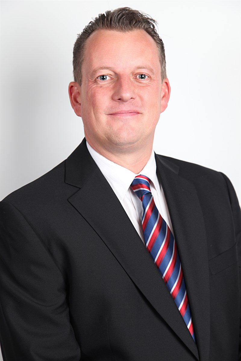 Darren Ardron replaces Ray Sommerville at Perrys | AM-online