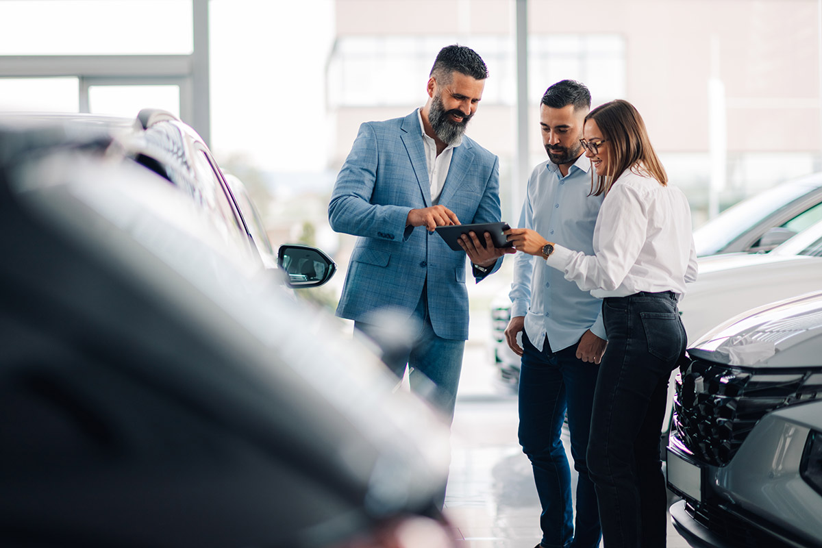 New car registrations rise in February thanks to retail | Market insight