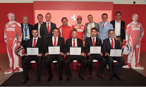 Ferrari technicians graduate at sun-soaked Silverstone | AM-online