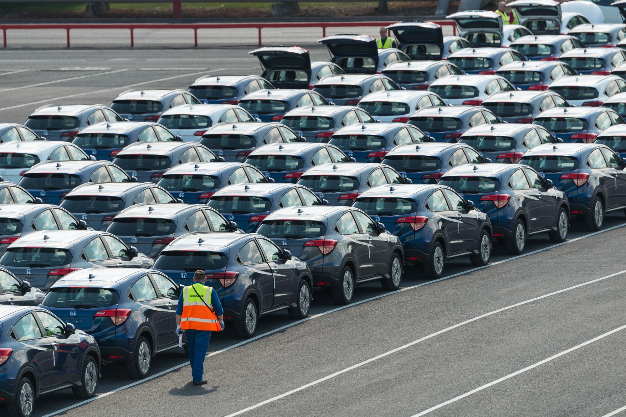 UK's car parc nears 36 million, says SMMT, after 2023 market growth ...