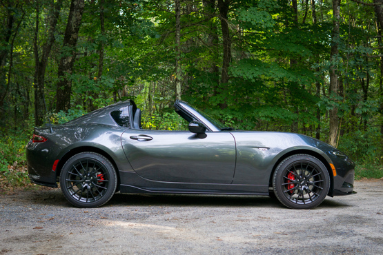 New convertible car options fall to 20-year low in the UK | Market insight