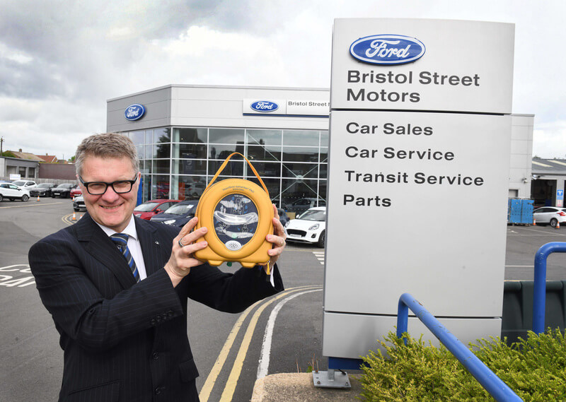 Vertu Motors invests in defibrillators across all dealerships | Vertu ...
