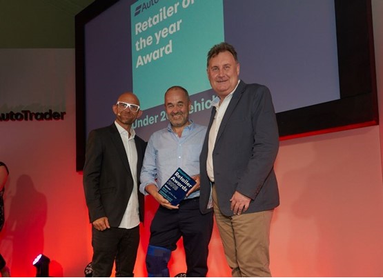 Luscombe Motors and CarShop win top accolades at Auto Trader car dealer ...