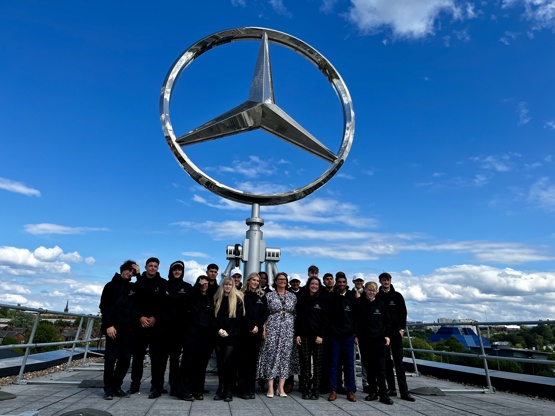 LSH Auto welcomes 20 new apprentices across its dealerships | Car ...