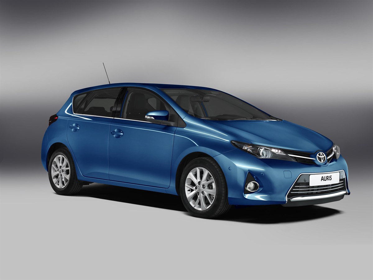 Toyota reveals next-generation Auris | AM-online