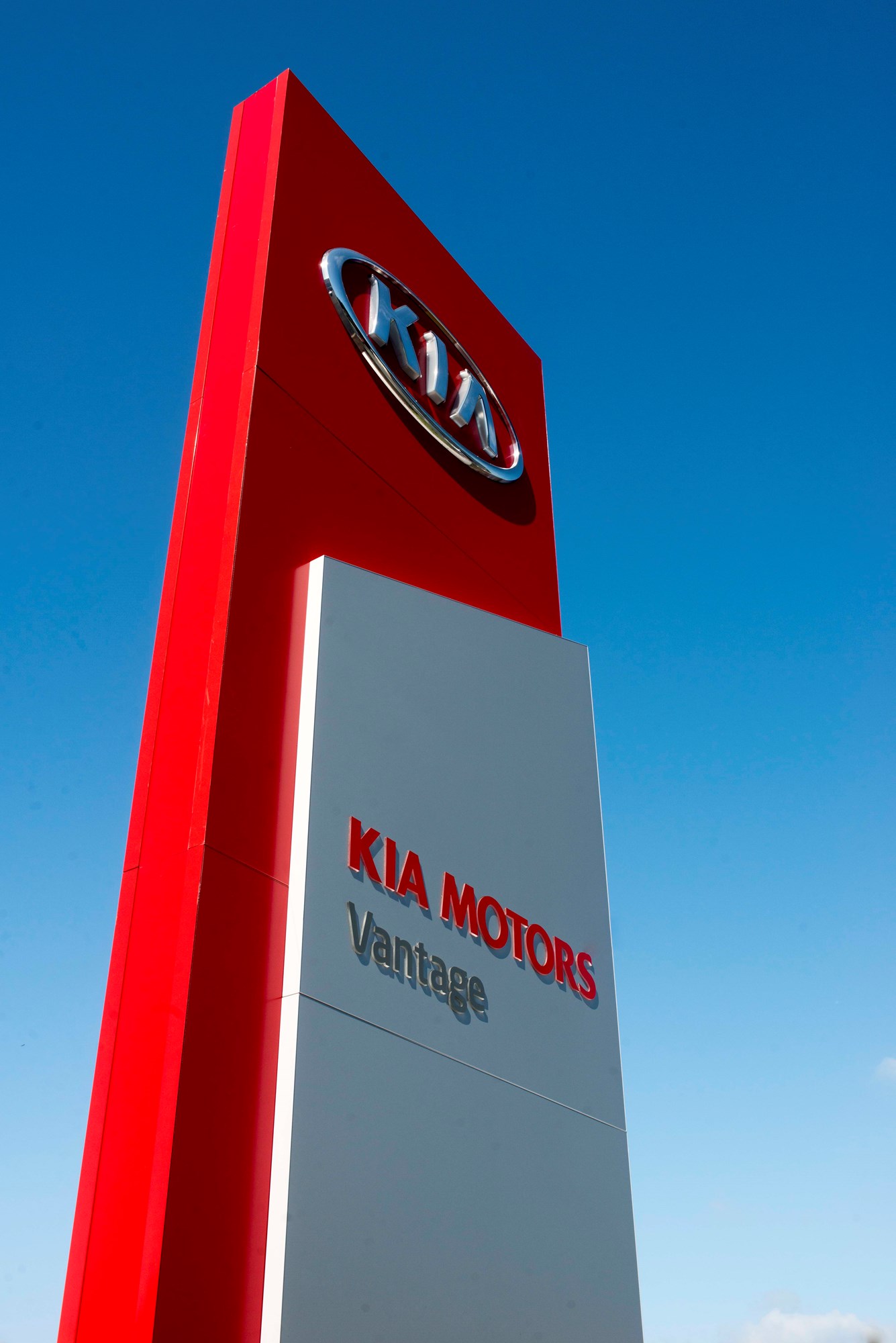 Vantage Motor Group invests £900k in Bradford Kia centre | Car Dealer News